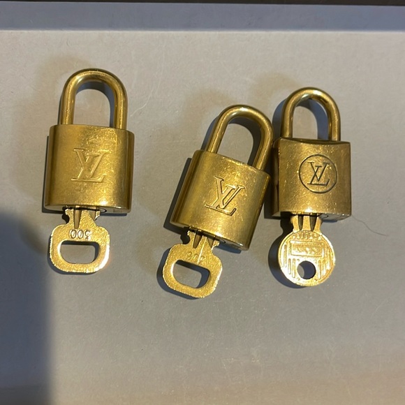 Louis Vuitton | Bags | Pick One Louis Vuitton Lock And Key Number 30 ...